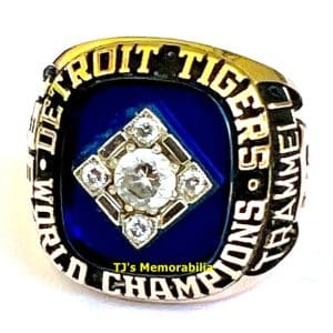 Buy and Sell Authentic Championship Rings - NFL - NBA - MLB - NCAA